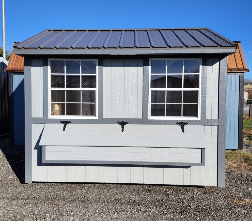 8x10 Coop - Rollin Mini Barns